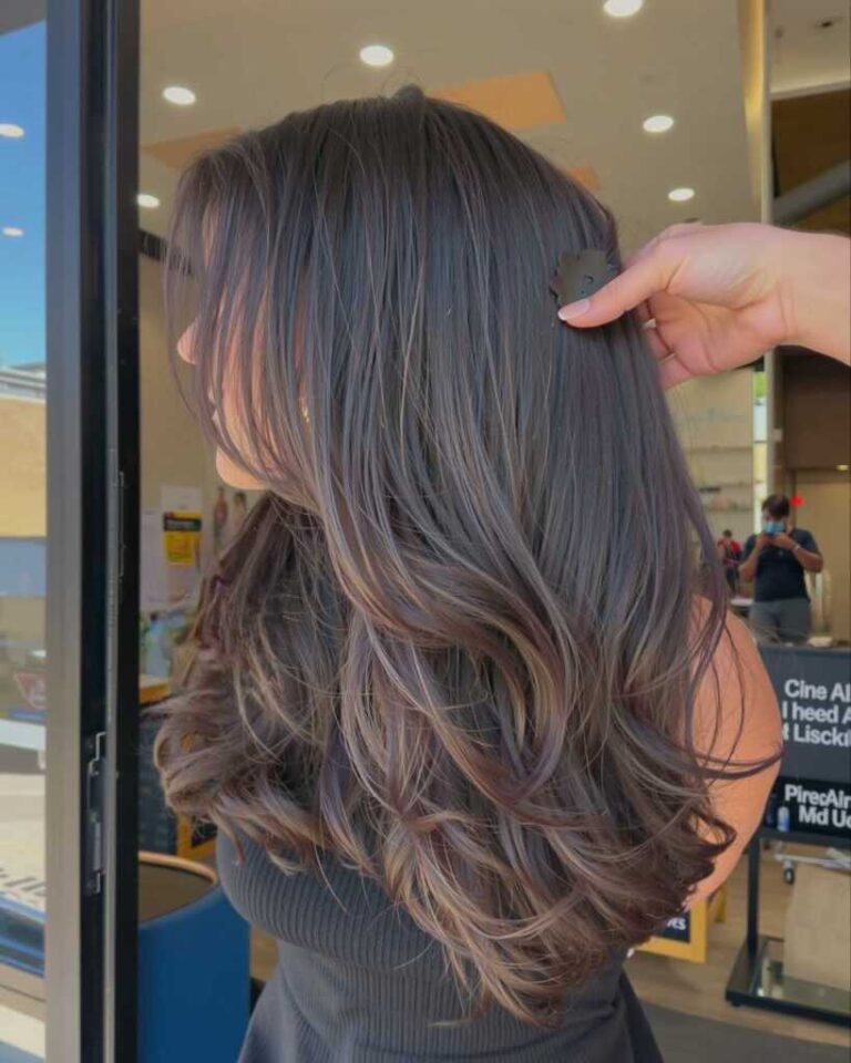 28 Spectacular Butterfly Haircut Ideas to Try in 2024 » Hair The Styles