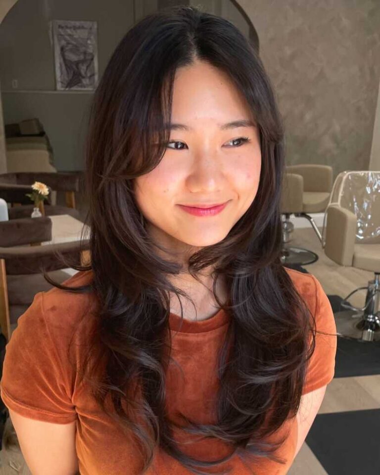 28 Spectacular Butterfly Haircut Ideas to Try in 2024 » Hair The Styles