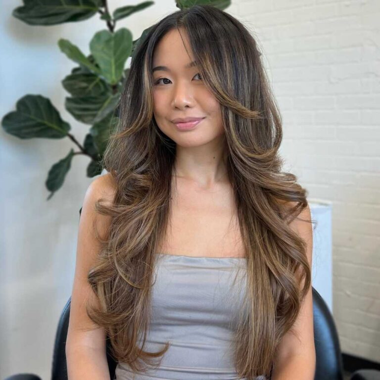 28 Spectacular Butterfly Haircut Ideas to Try in 2024 » Hair The Styles